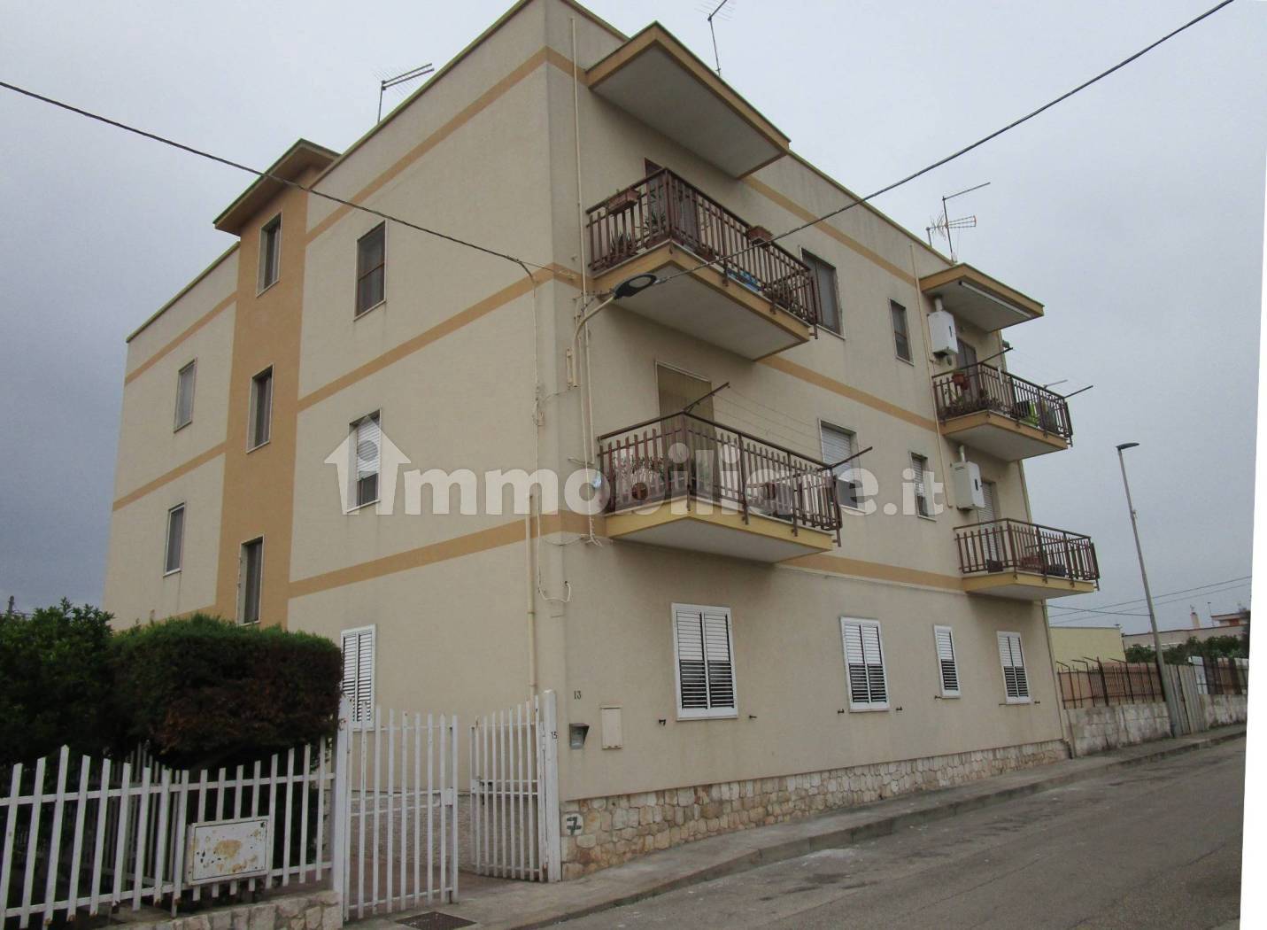 Trilocale buono stato, secondo piano, Statte