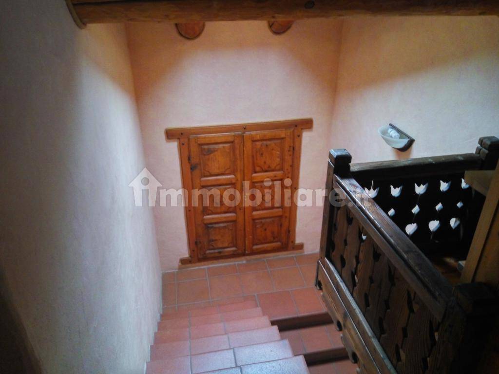 Quadrilocale via Cesare Ollietti 27, Centro, La Salle