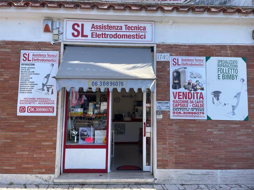 Centro riparazioni in Vendita