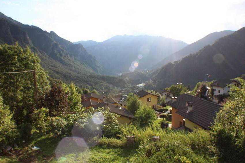 Trilocale via Ingegner Vittorio Gervasoni 1, Roncobello