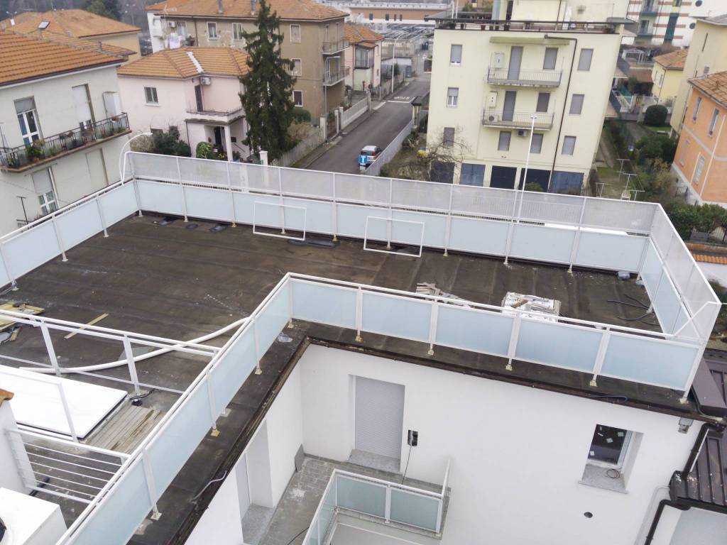 Trilocale nuovo, primo piano, Pavia