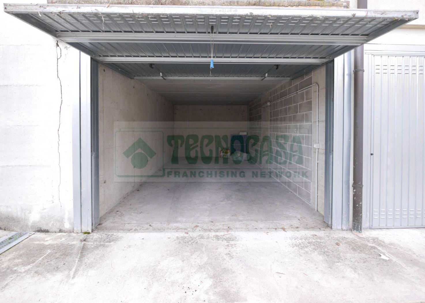 Garage - Box in Vendita