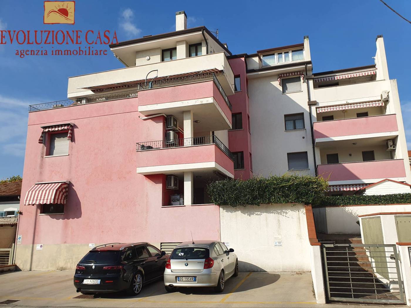 Trilocale via leopardi 6, Centro, Monfalcone