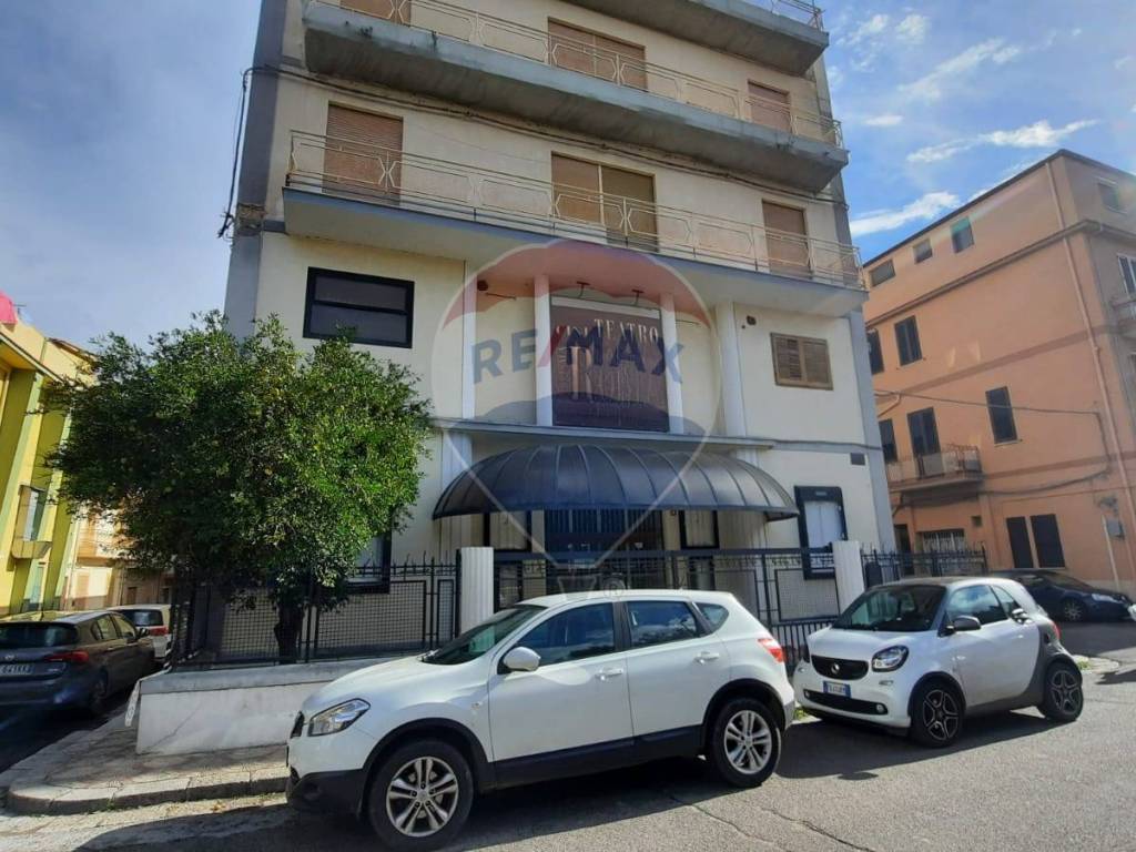 Locale commerciale via Roma 8, Bagheria, rif. 99348172 - Immobiliare.it