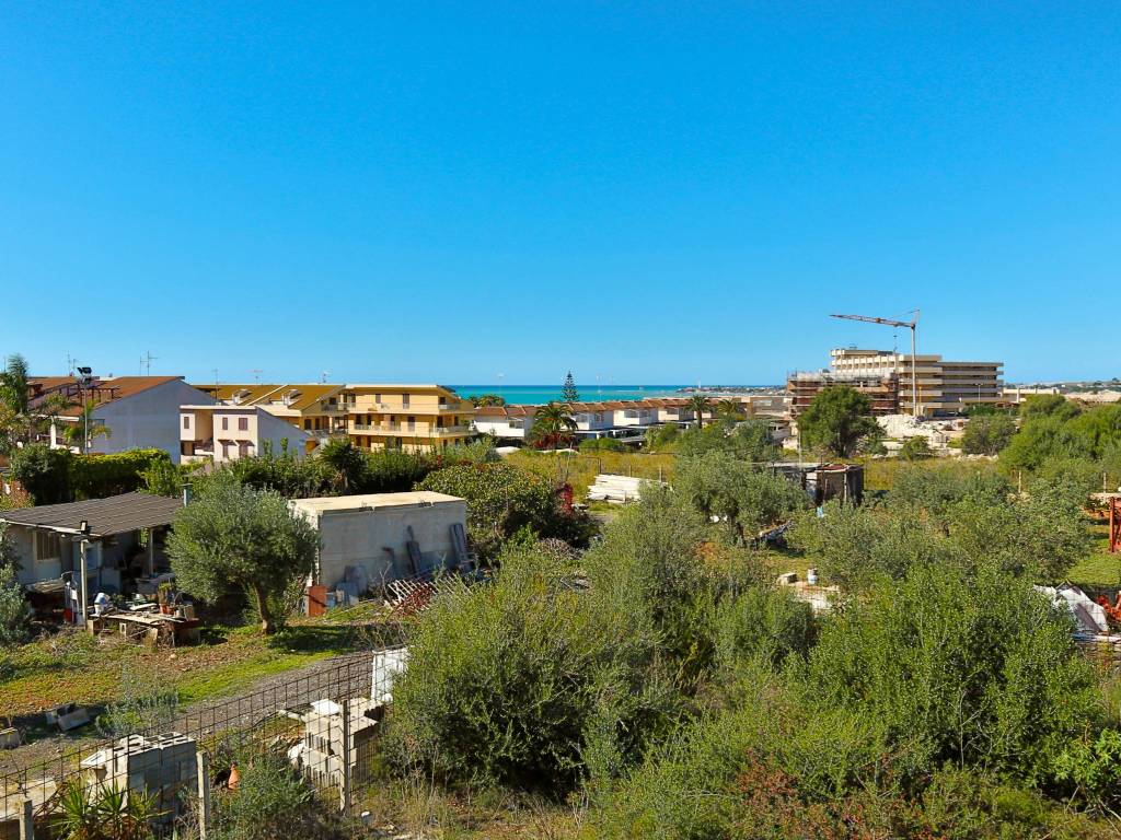 Rent Apartment Ragusa. 1-bedroom flat in via Firenze 57. Good condition ...