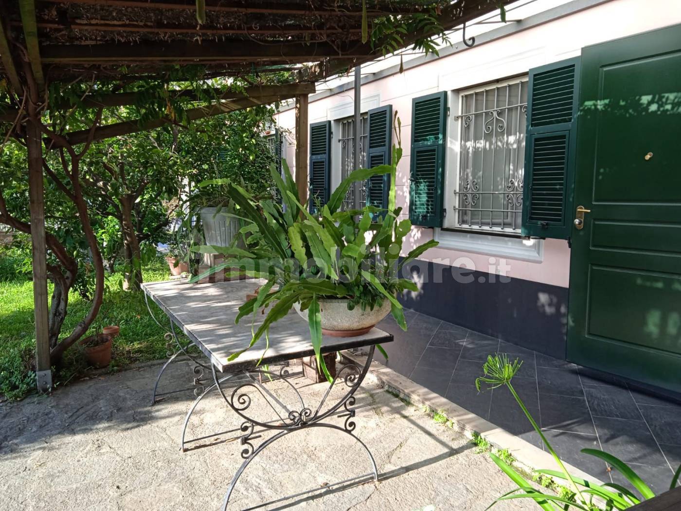 Quadrilocale ottimo stato, piano terra, Lavagna