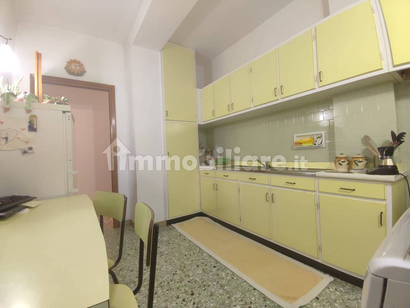 Appartamento via Francesco Azzi 7, Centro, Castelnuovo di Garfagnana