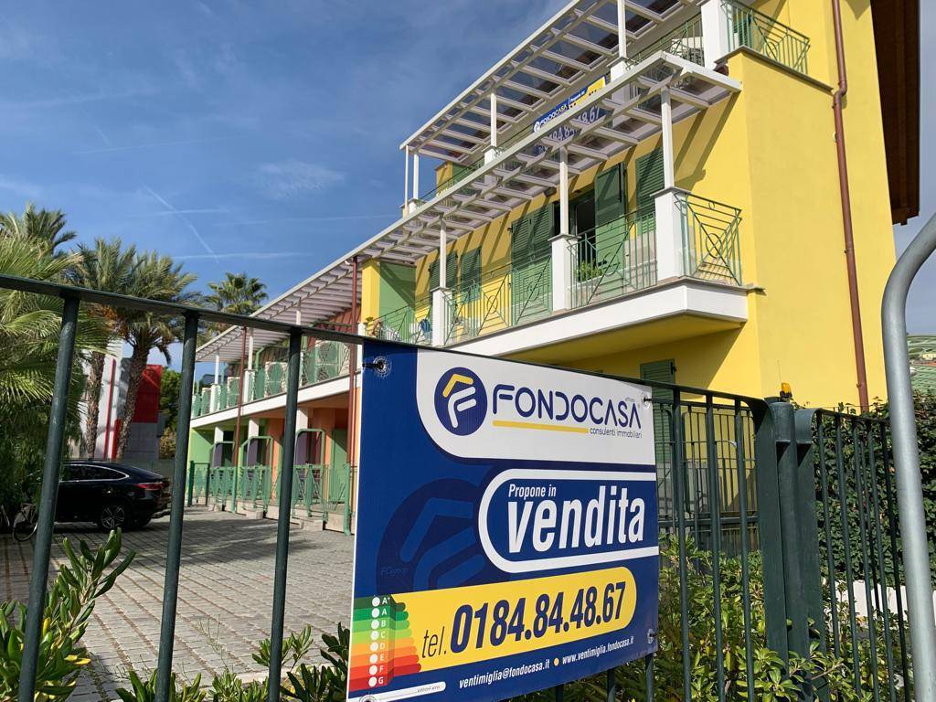 Trilocale via Pasteur, Piani di Borghetto, Ospedale, Bordighera