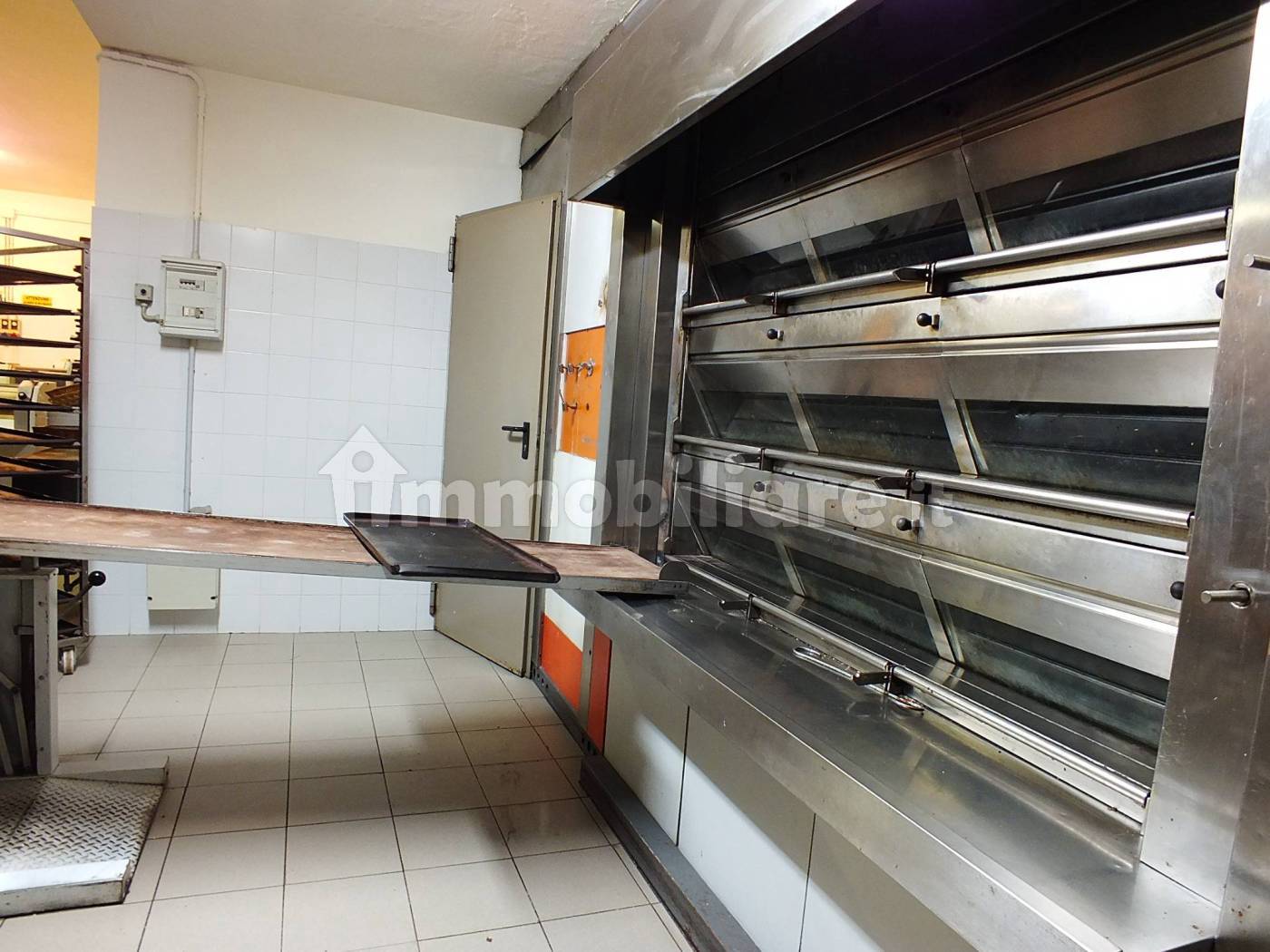 Panificio con laboratorio in Vendita