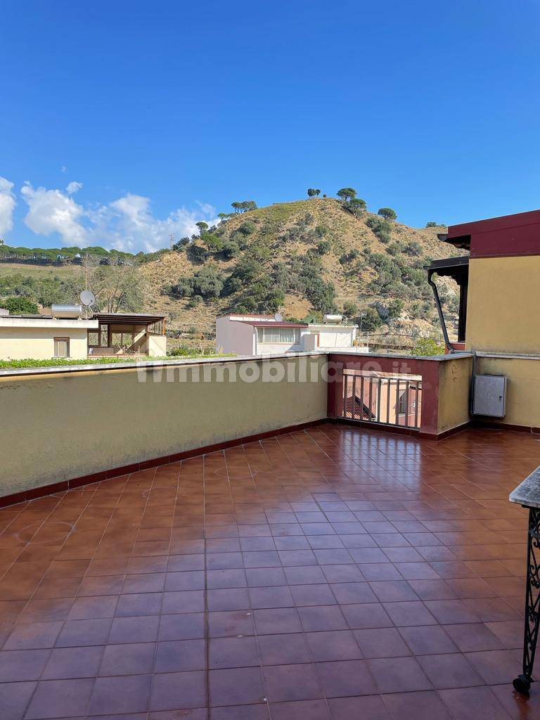 Trilocale via San Sebastiano Santa Margherita, Santa Margherita - Santo Stefano, Messina