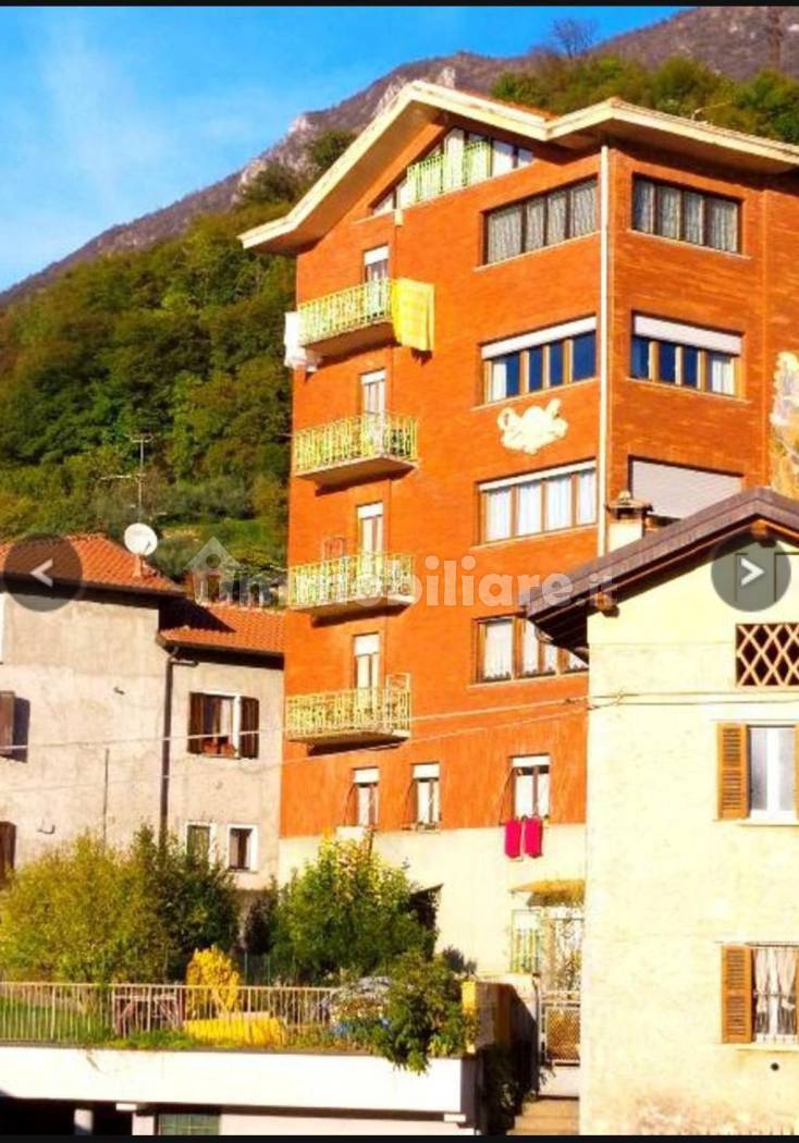 Trilocale via per Novegolo, Centro, Abbadia Lariana