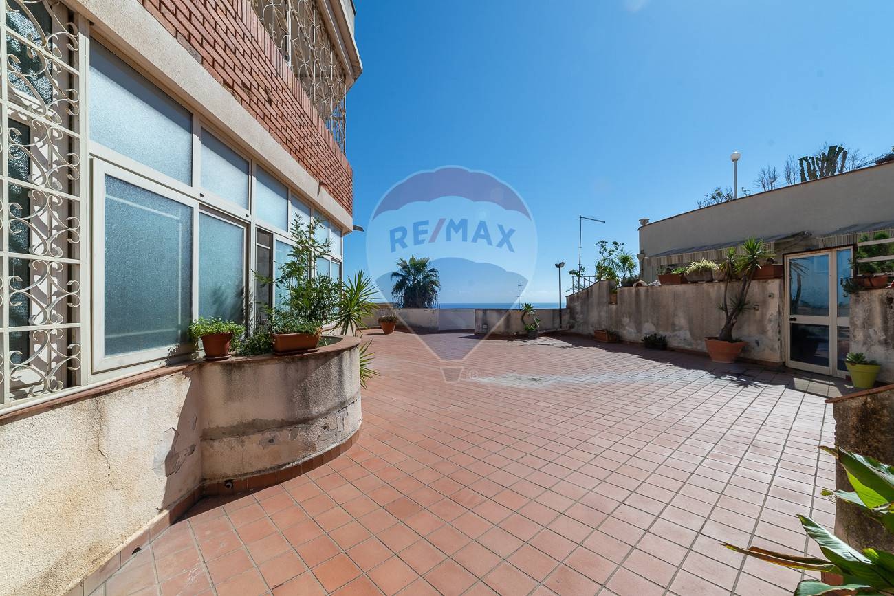 Quadrilocale via Vampolieri 23, Vambolieri, Aci Catena