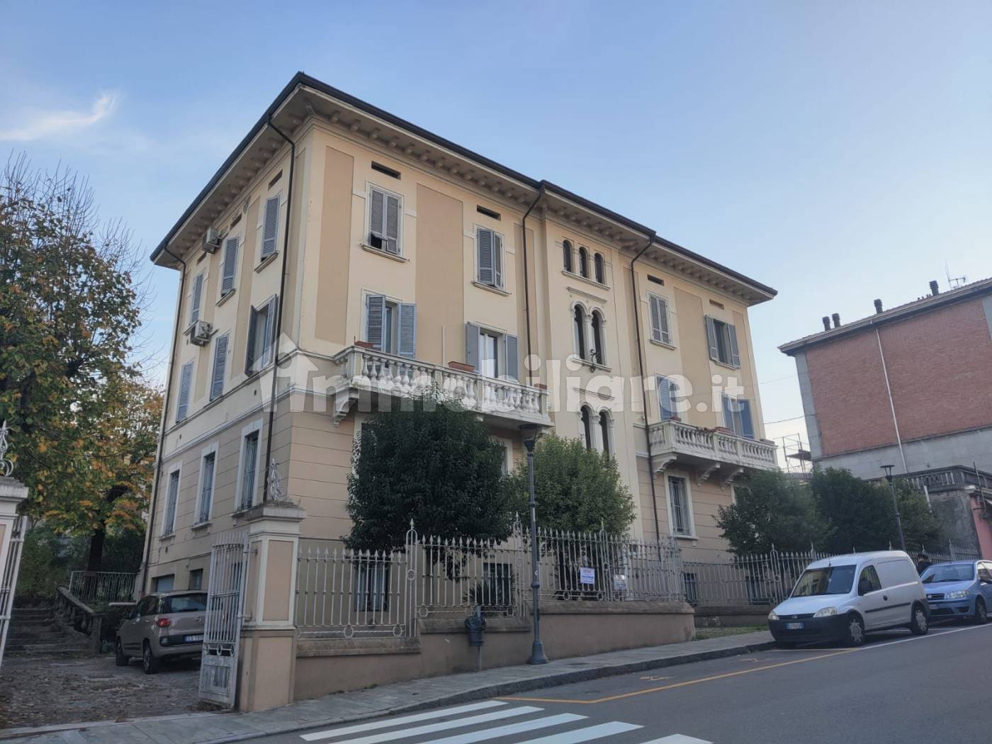 Quadrilocale via Vittorio Veneto, Centro, Fornovo di Taro