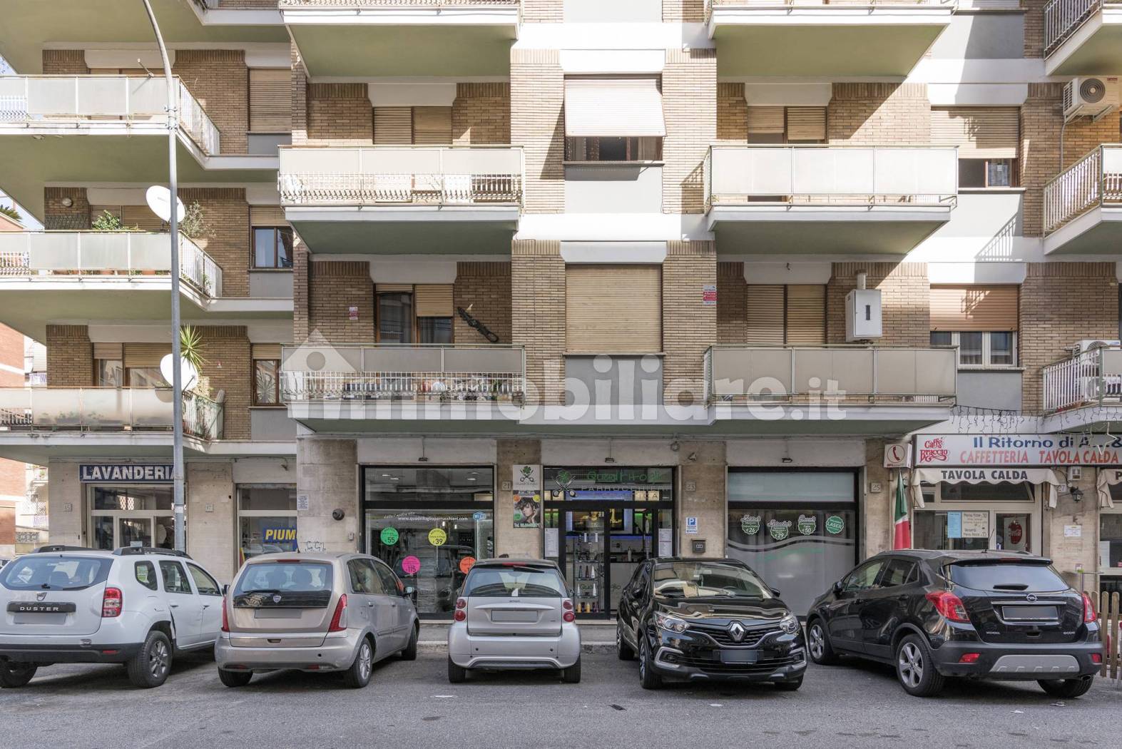 Lavanderia - Tintoria in Vendita