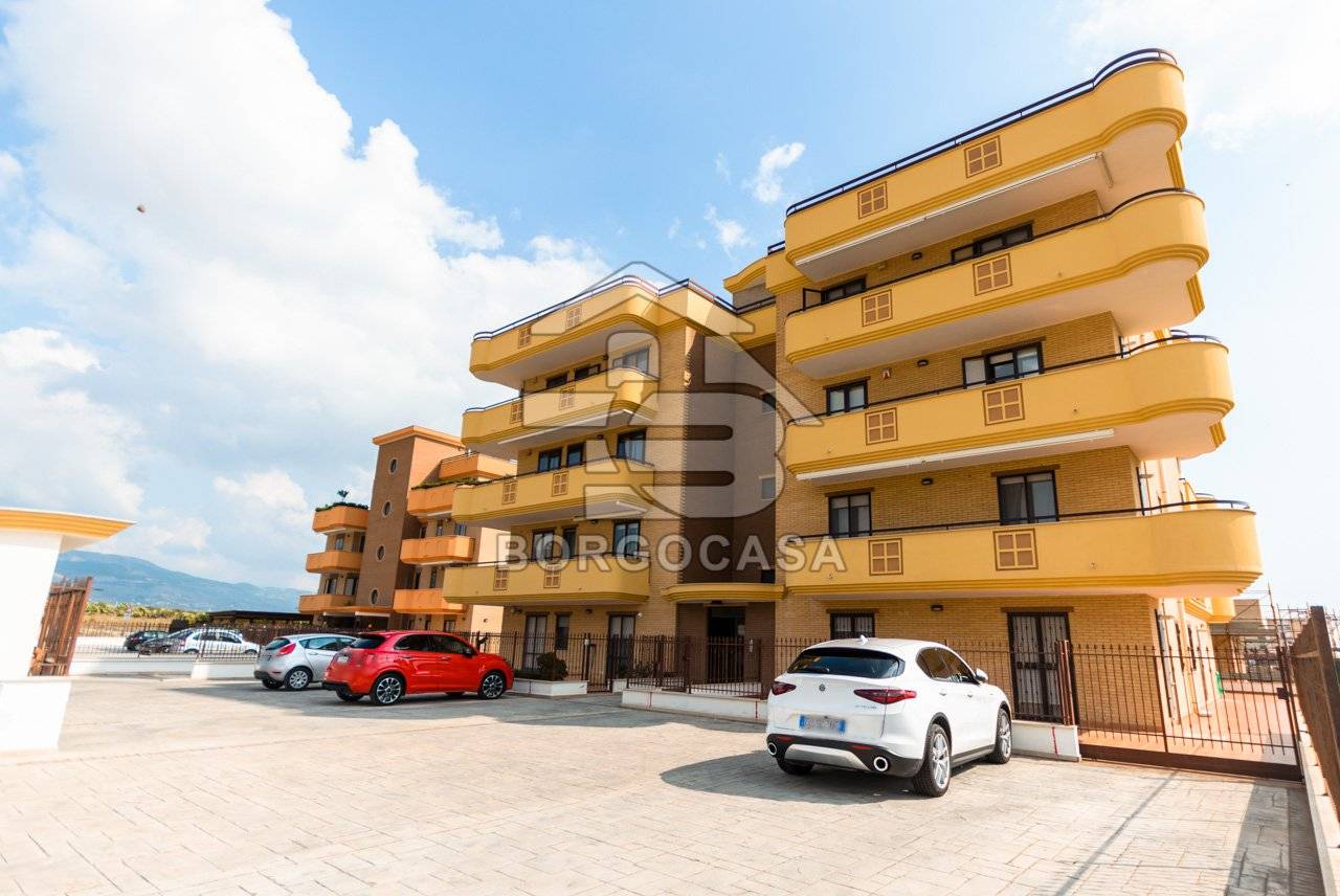 Trilocale via Carlo Frattarolo 8, Centro, Manfredonia