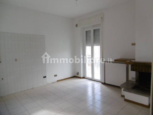 Quadrilocale Rione Alcide De Gasperi, Centro, Monte San Giusto