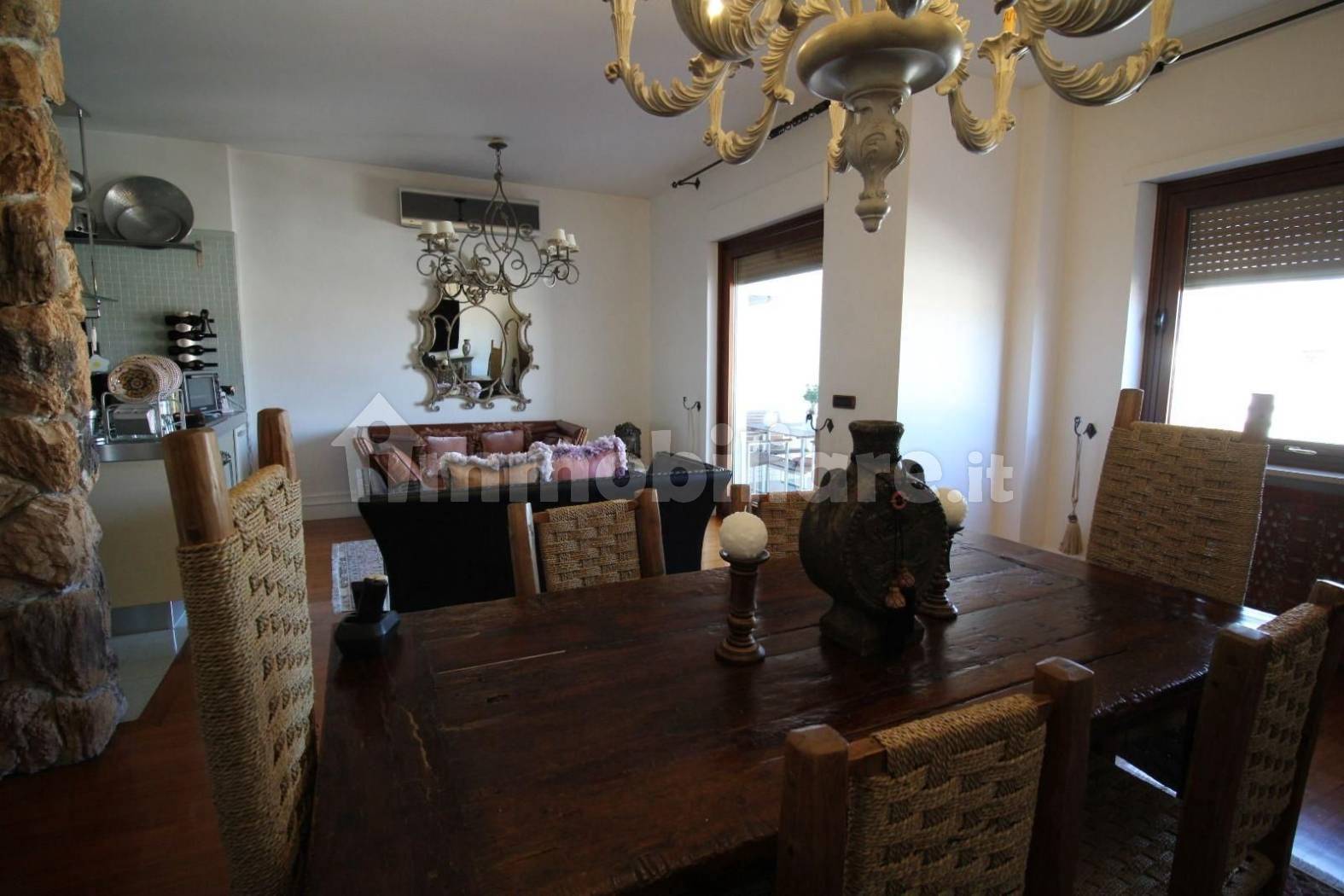 Quadrilocale via Nicola Nicolini 45, San Carlo All'Arena, Napoli