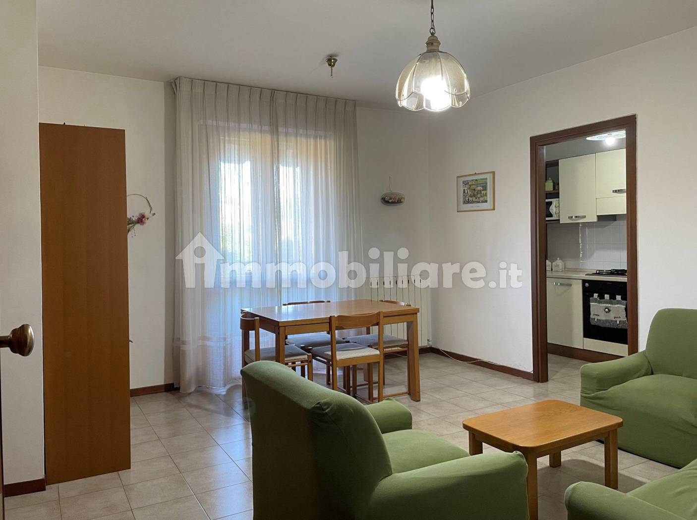 Trilocale via Luigi Settembrini 6A, Chiugiana La Commenda, Corciano