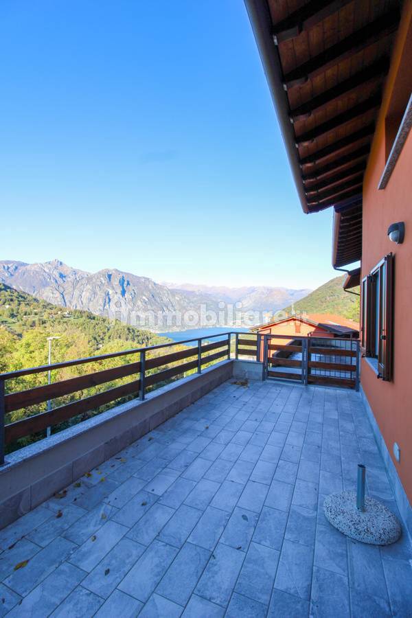 Bilocale via XX Settembre 31, Laino