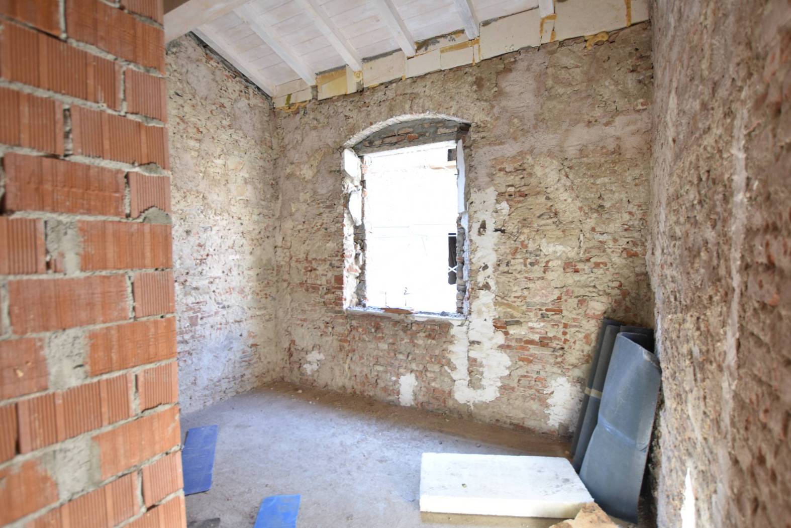 Bilocale via Isola di Capraia, Lungarno Gabriele D&#x27;Annunzio, Pisa