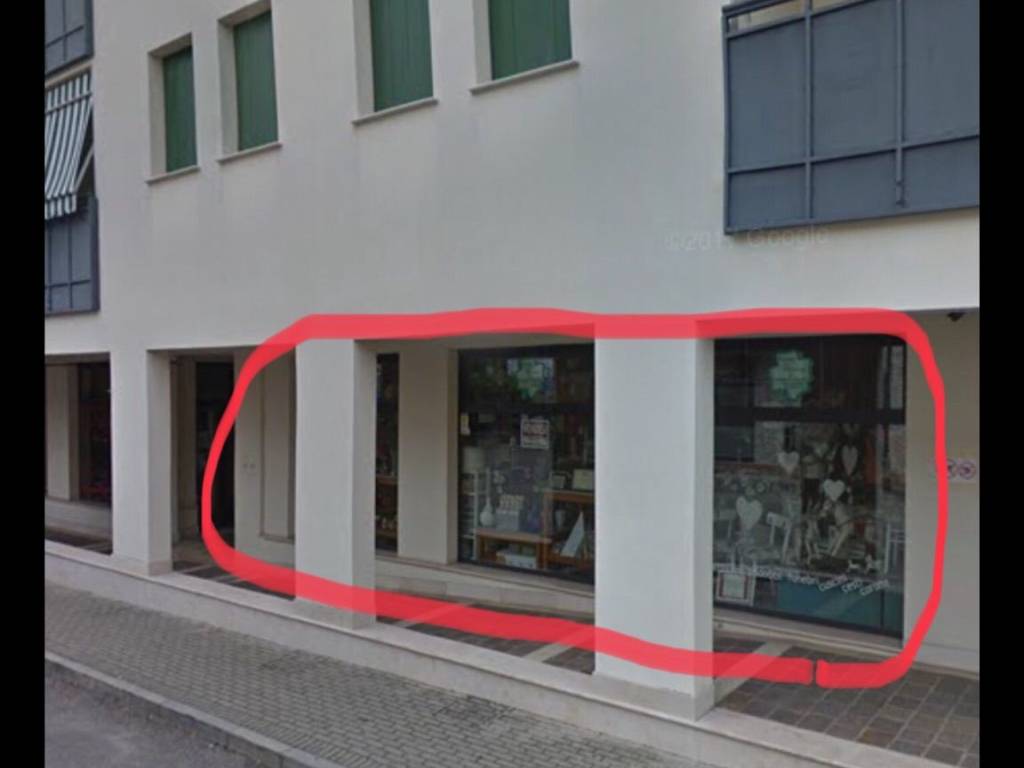 Locale commerciale via Carnaro 7, Pordenone, Rif. 99429728 - Immobiliare.it