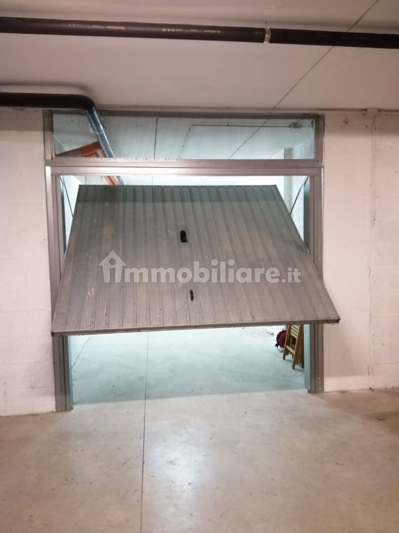 Garage - Box in Vendita