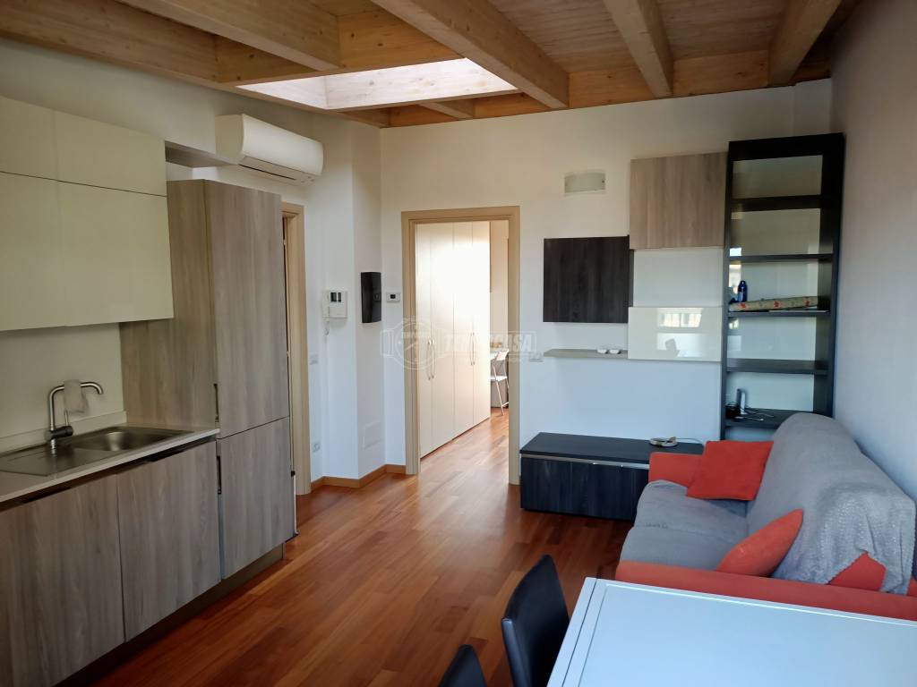 Affitto Appartamento Monza. Bilocale in via Marsala 8. Ottimo stato ...