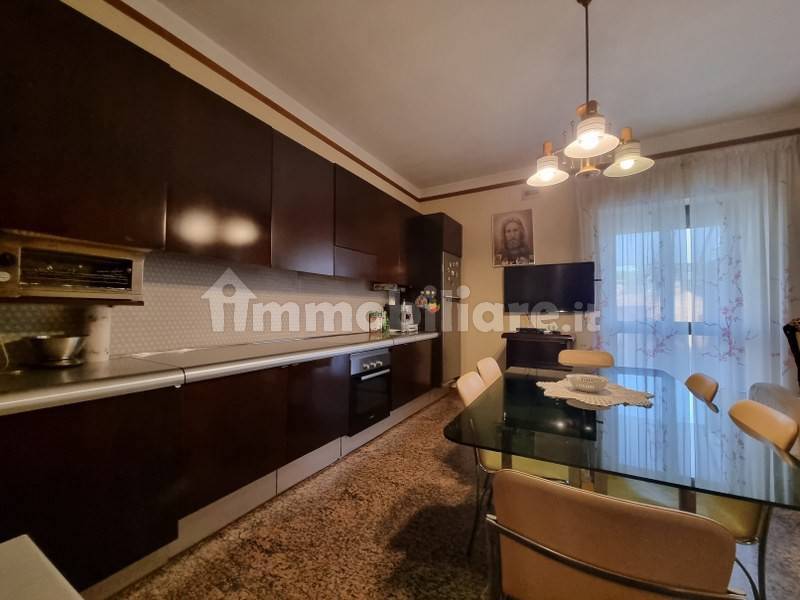 Appartamento viale Pausula, Zona Industriale, Corridonia