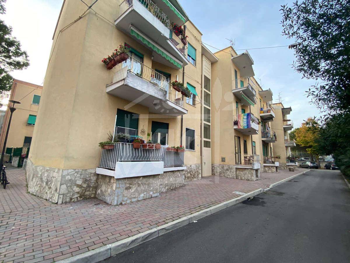 Trilocale via Rigopiano, Ospedale, Pescara