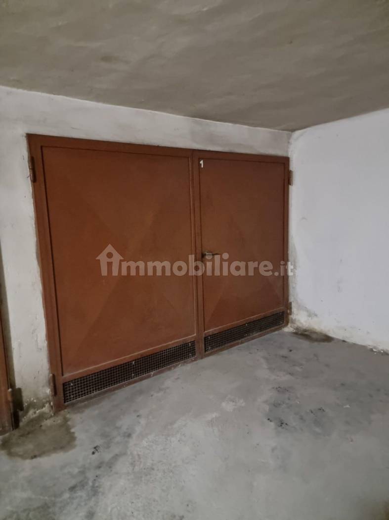 Garage - Box in Vendita