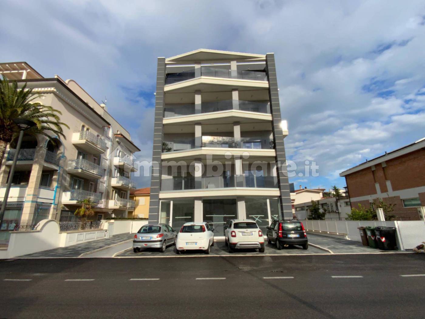 Bilocale viale Giuseppe Mazzini 77, Centro, Alba Adriatica