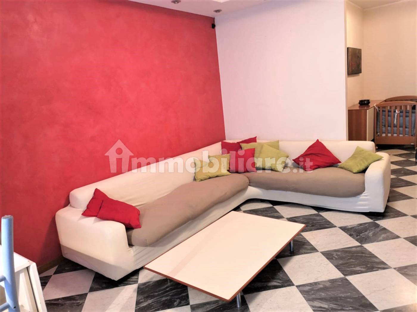 Trilocale buono stato, piano terra, Marina di Carrara, Carrara