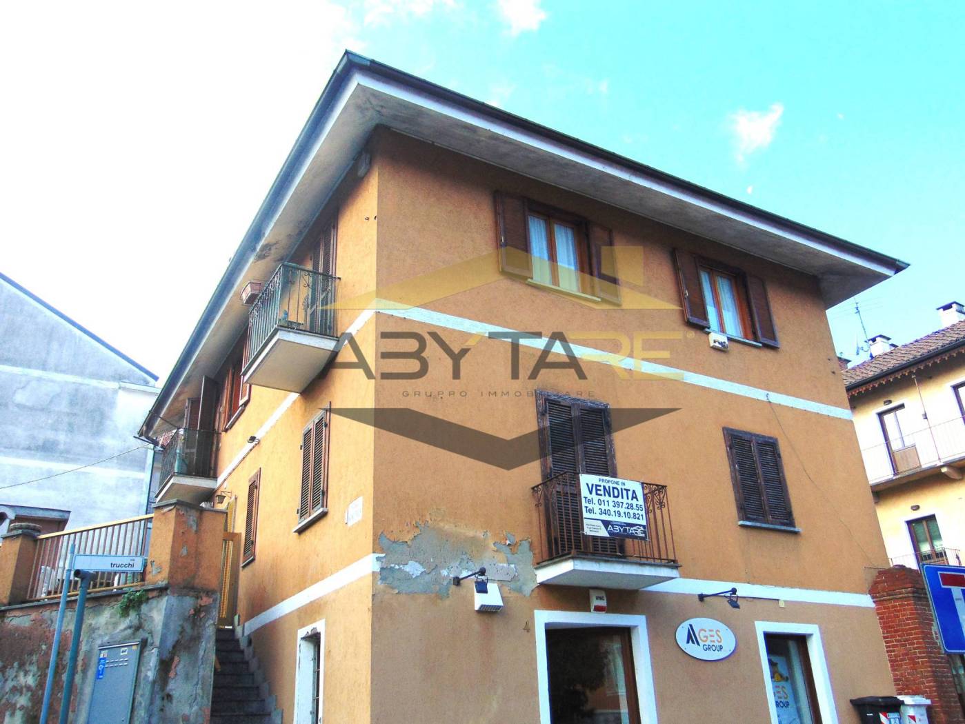 Trilocale corso Camillo Benso di Cavour 4, Centro, Beinasco