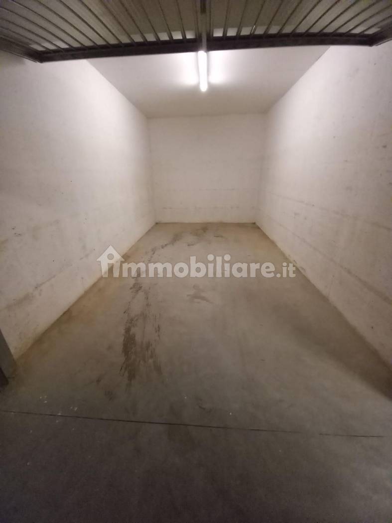 Garage - Box in Vendita