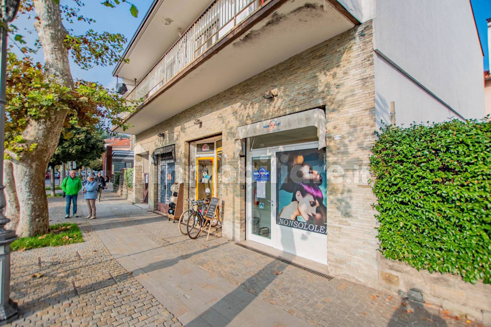 Parrucchiere - Barbiere in Vendita