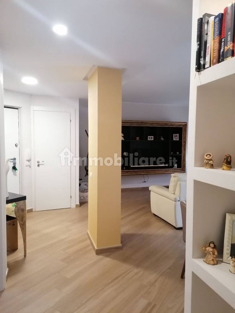 Appartamento via Cimabue 48, Centro, Caltanissetta