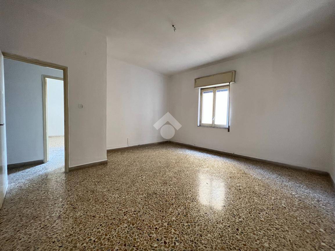 Quadrilocale via Acrone 85, Via Imera, V. della Vittoria, Via Dante A., Agrigento