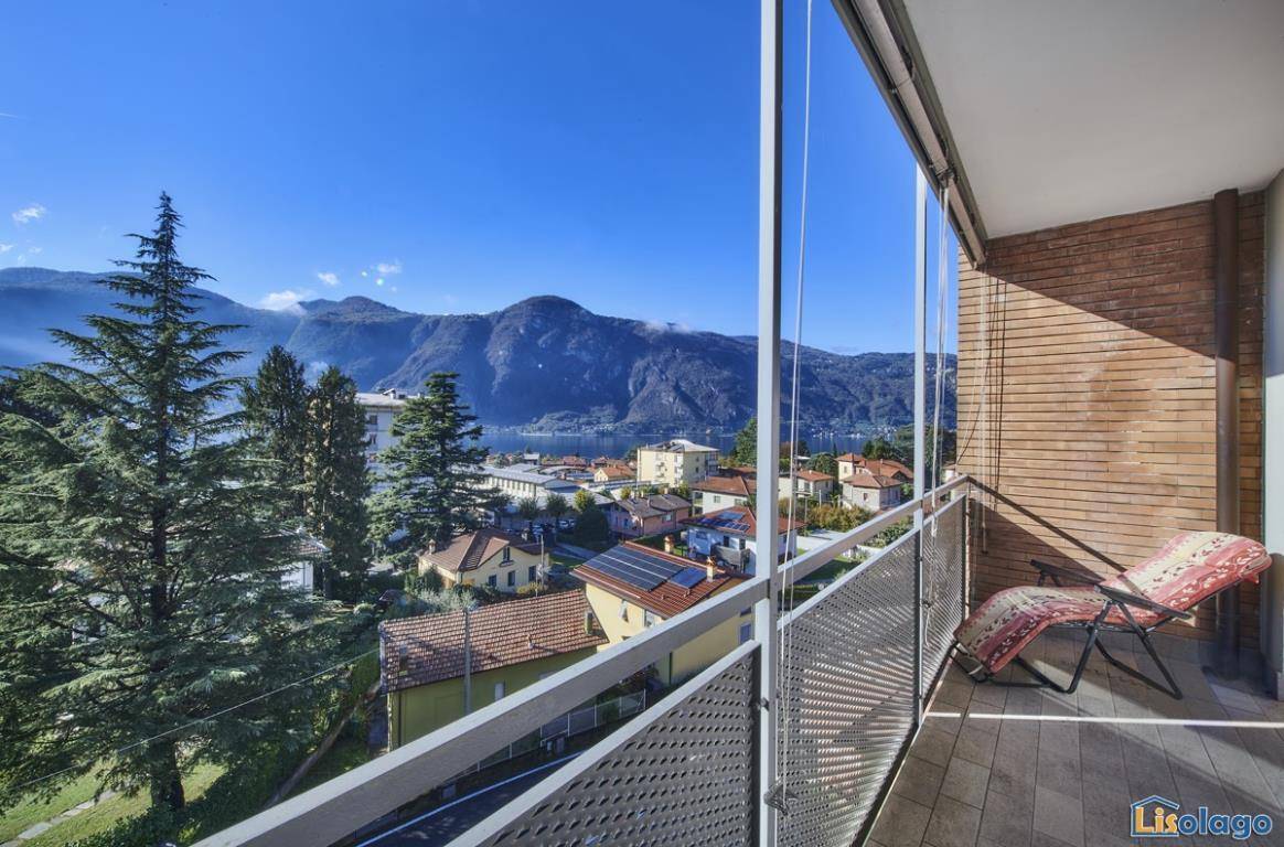 Trilocale via Don Gnocchi 4, Centro, Mandello del Lario