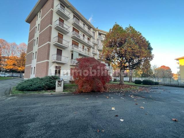 Trilocale via Edmondo De Amicis, Chiavazza, Pavignano, Vaglio, Biella