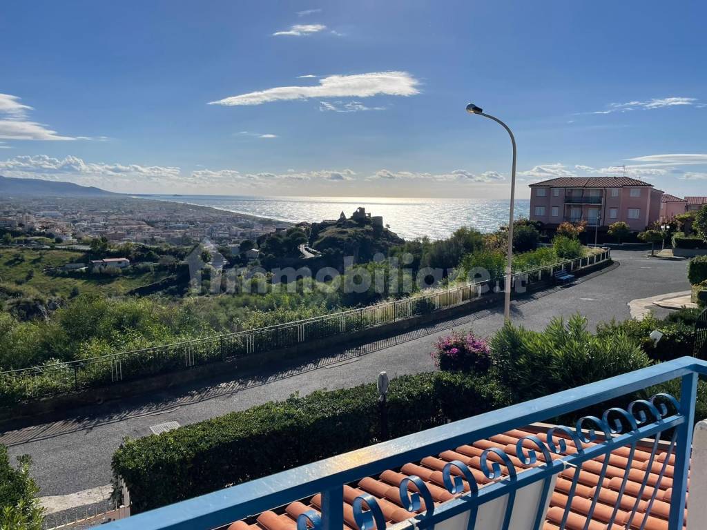 Vendita Appartamento Scalea. Bilocale in via Faro. Buono stato, primo ...