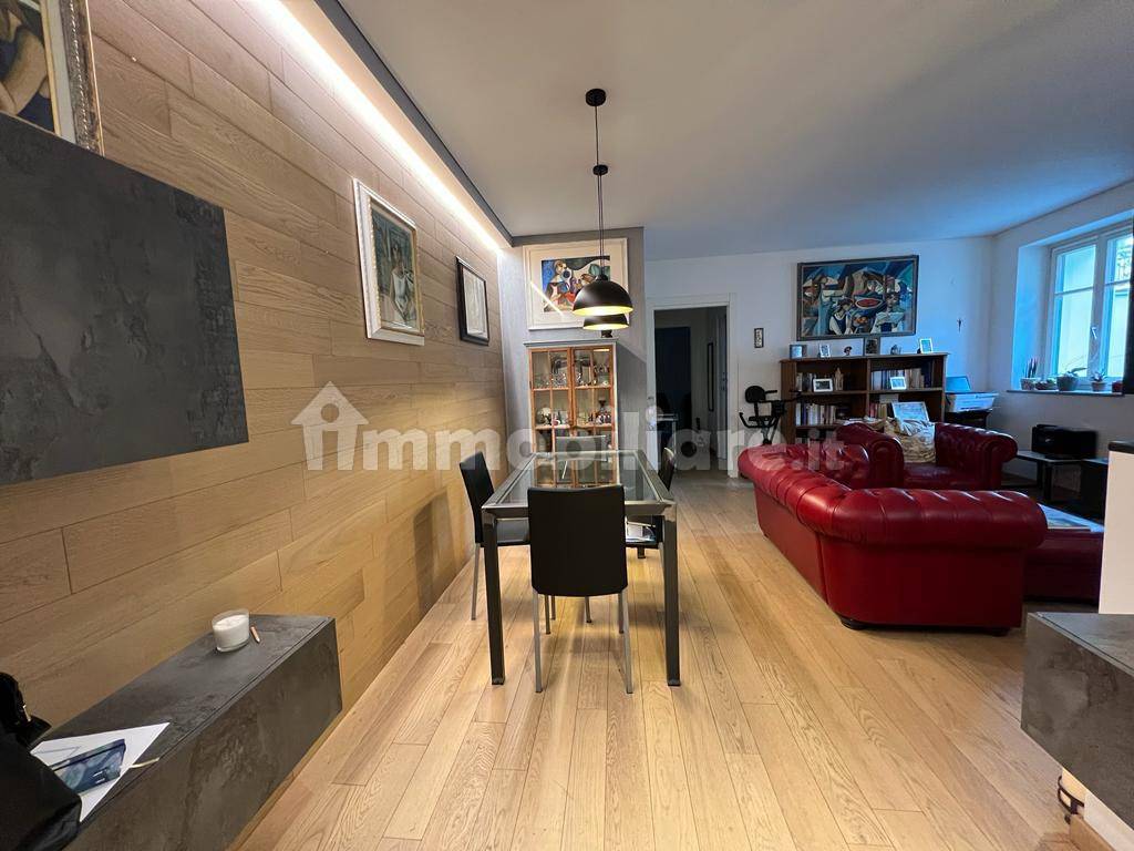 Trilocale via Roma, Centro, Fossano