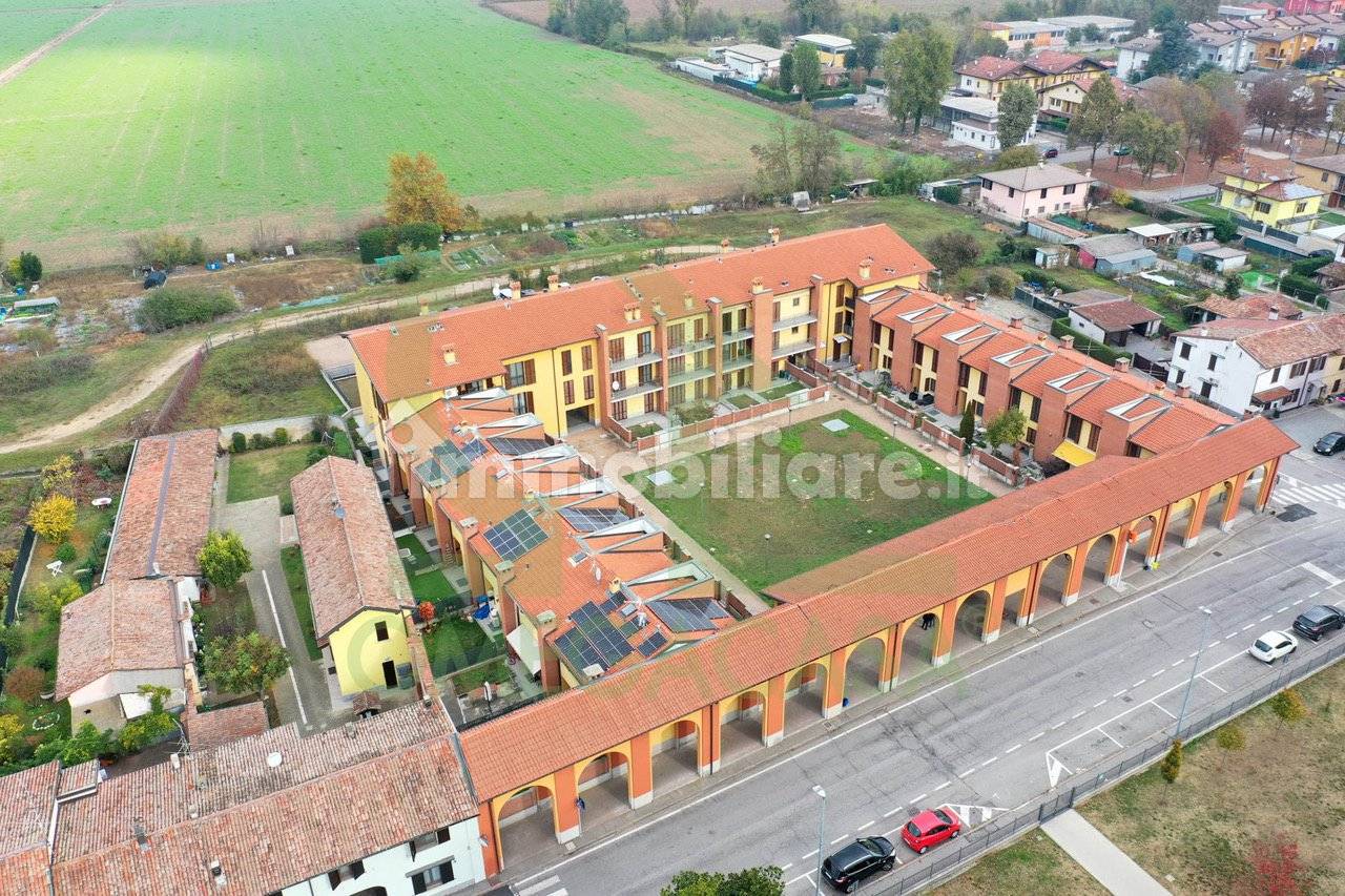 Bilocale via Giuseppe Garibaldi, Centro, San Fiorano