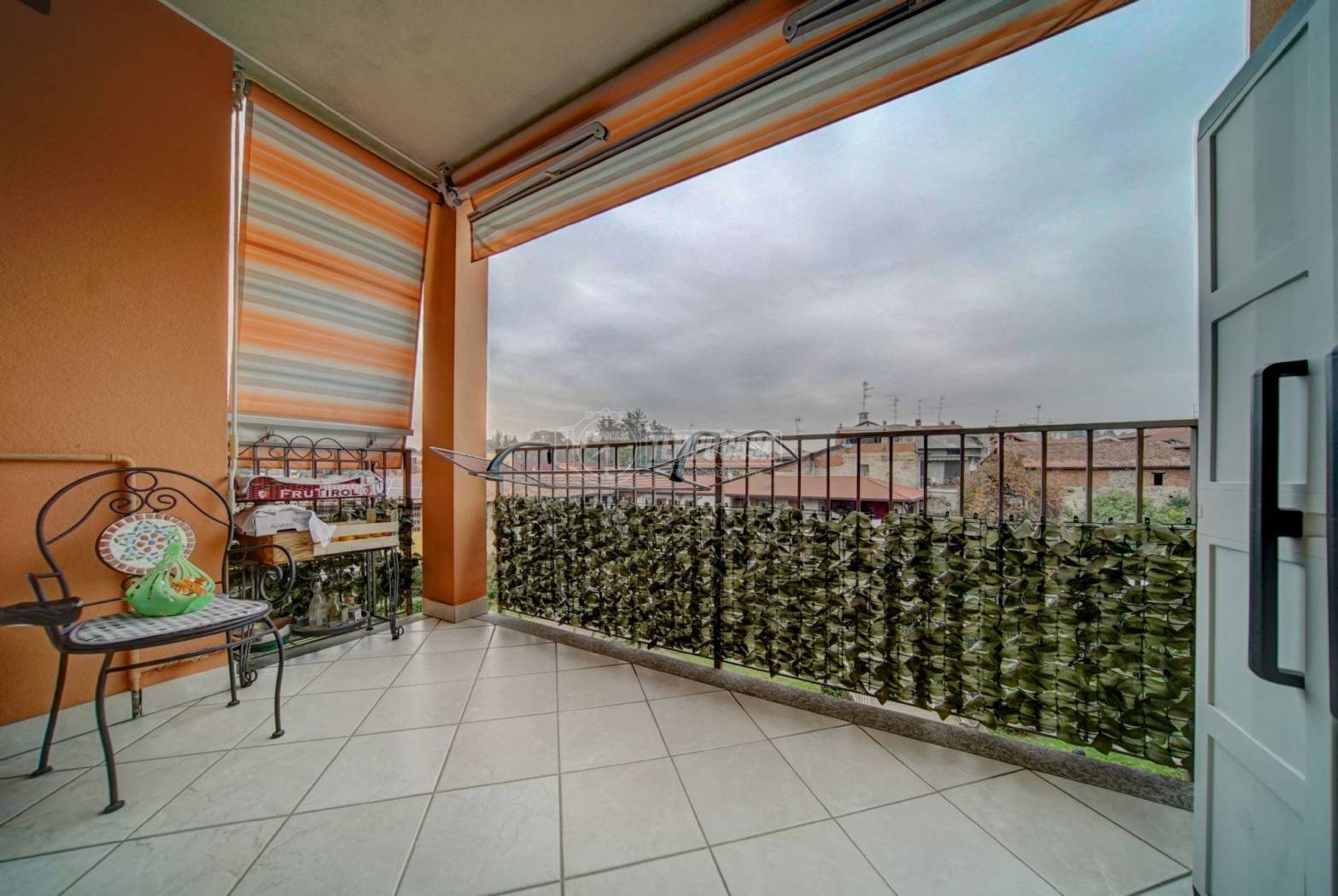 Bilocale corso Europa 20, Centro, Somma Lombardo