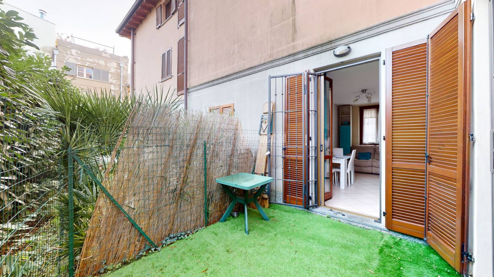 Trilocale via como 35, Meda