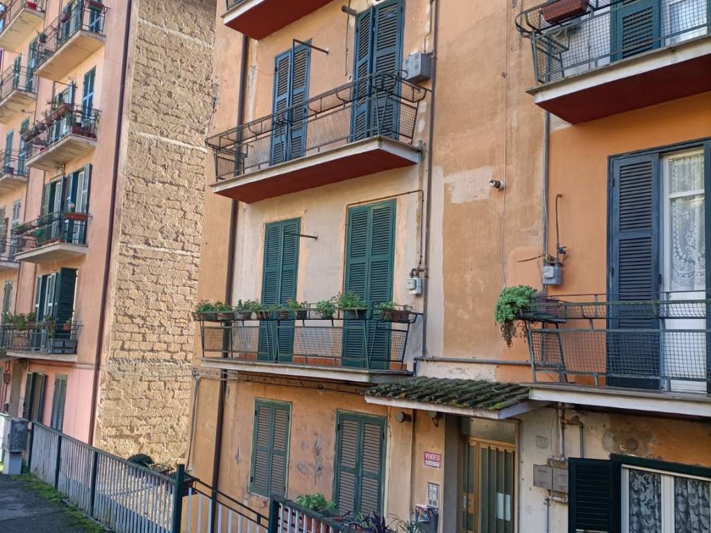 Vendita Appartamento Vignanello. Trilocale in via San Rocco 81. Buono ...