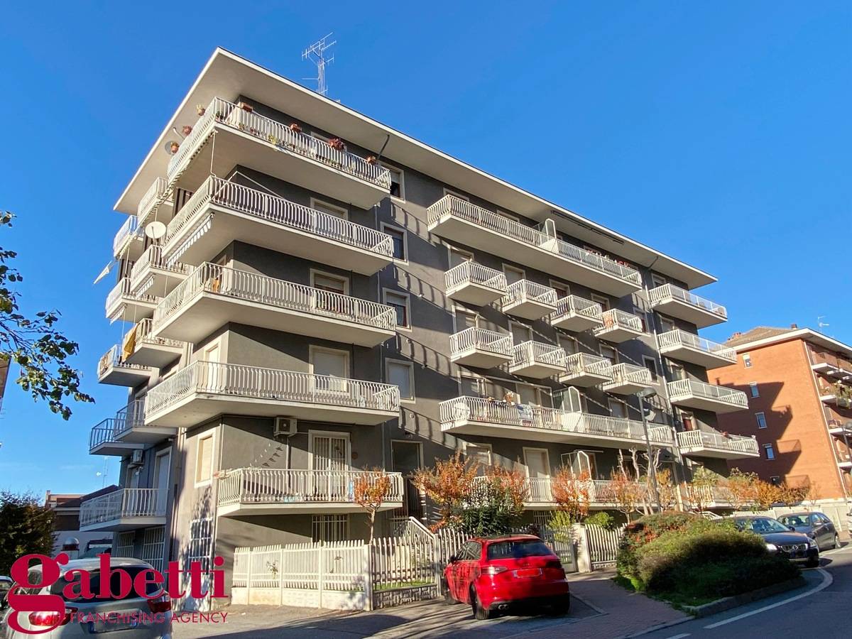 Quadrilocale via Crimea, Centro, Bra