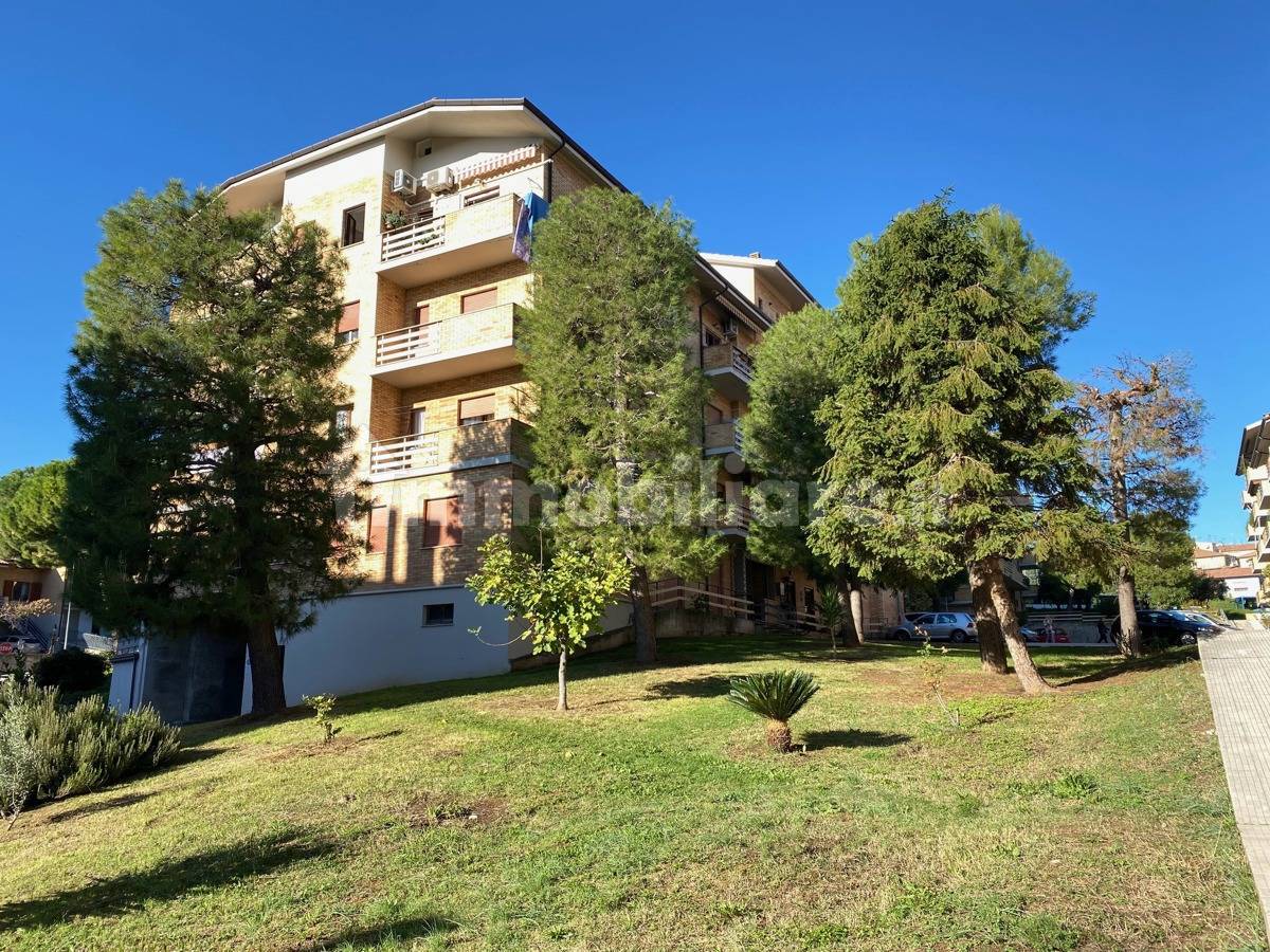 Quadrilocale via Vinciguerra 13a, Centro, Recanati