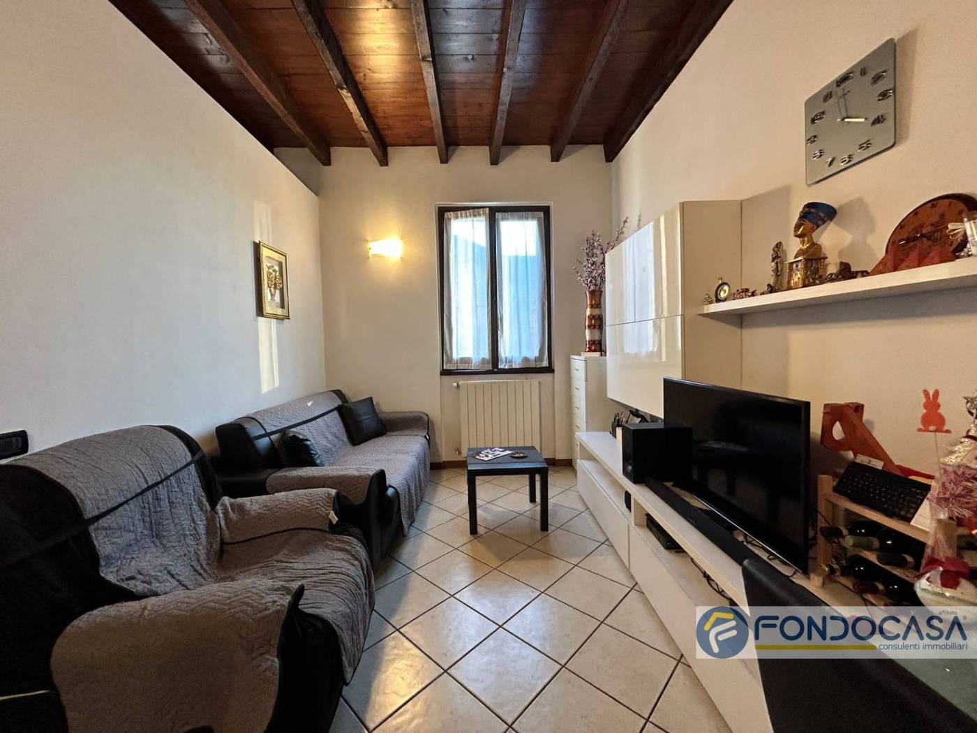 Trilocale via Como 17, Arconi, Cantù