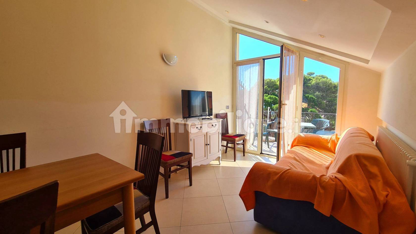 Trilocale via Francesco Agnese, Centro, Diano Marina