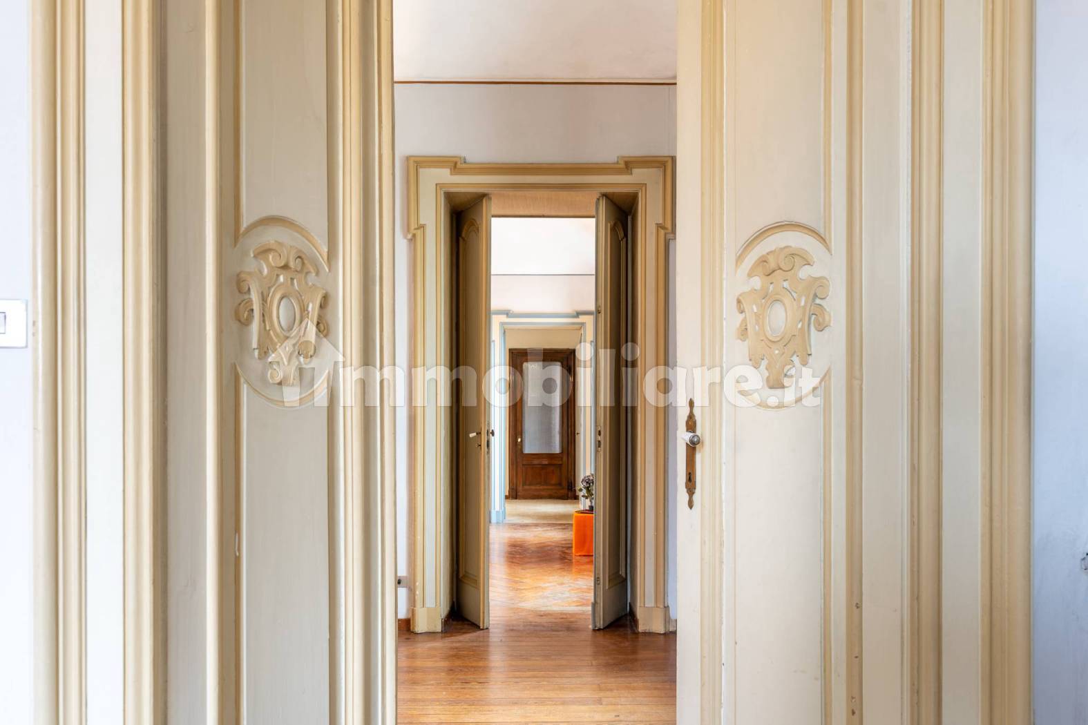 Appartamento piazza Roma 10, Centro Storico, Asti